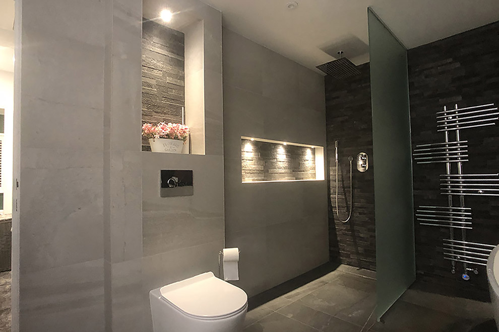 Bathroom Installations Sutton | Oliver Edwards Developments